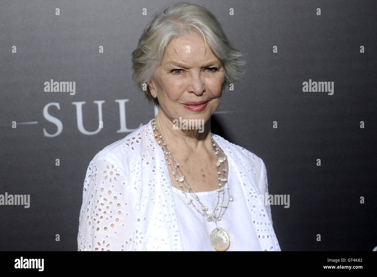 New York City. 6th Sep, 2016. Ellen Burstyn attends the 'Sully' New ...