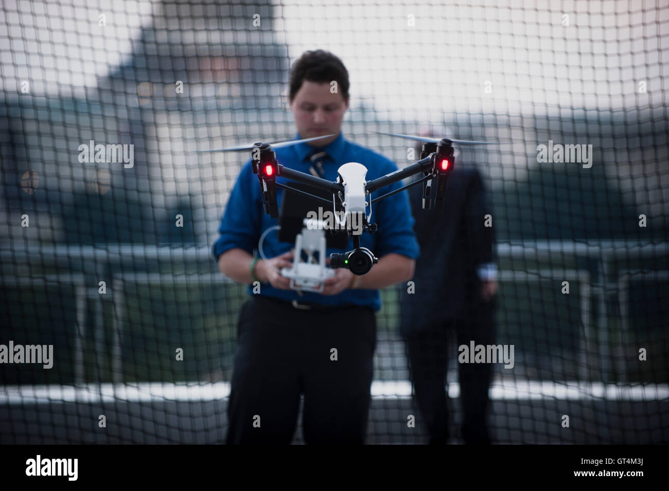 Drone prohibited areas hi-res stock photography and images - Alamy