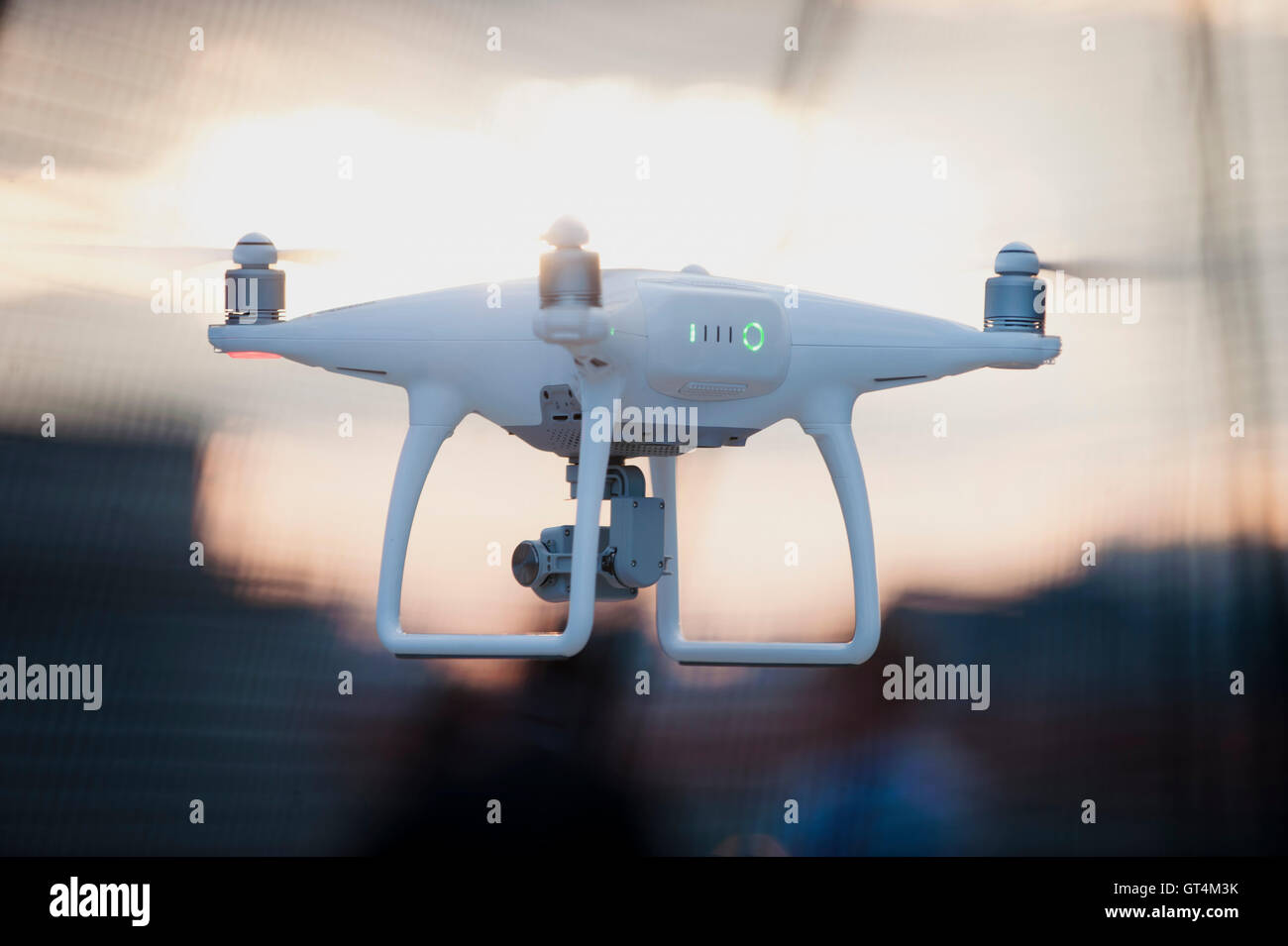 Drone prohibited areas hi-res stock photography and images - Alamy