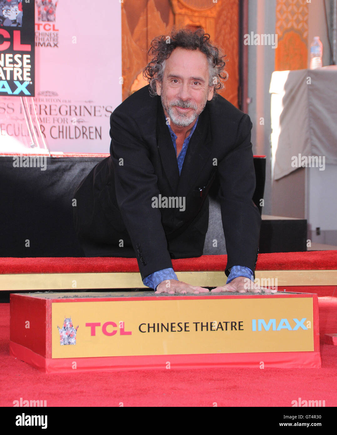 Tim burton hand footprint ceremony hi-res stock photography and images ...