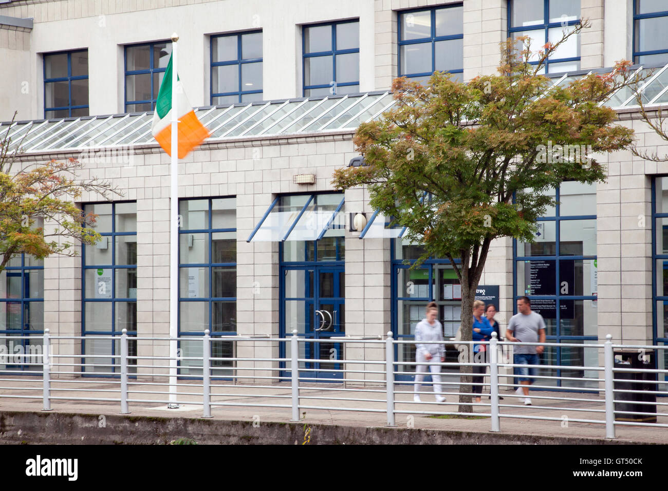Labour exchange ireland hi-res stock photography and images - Alamy