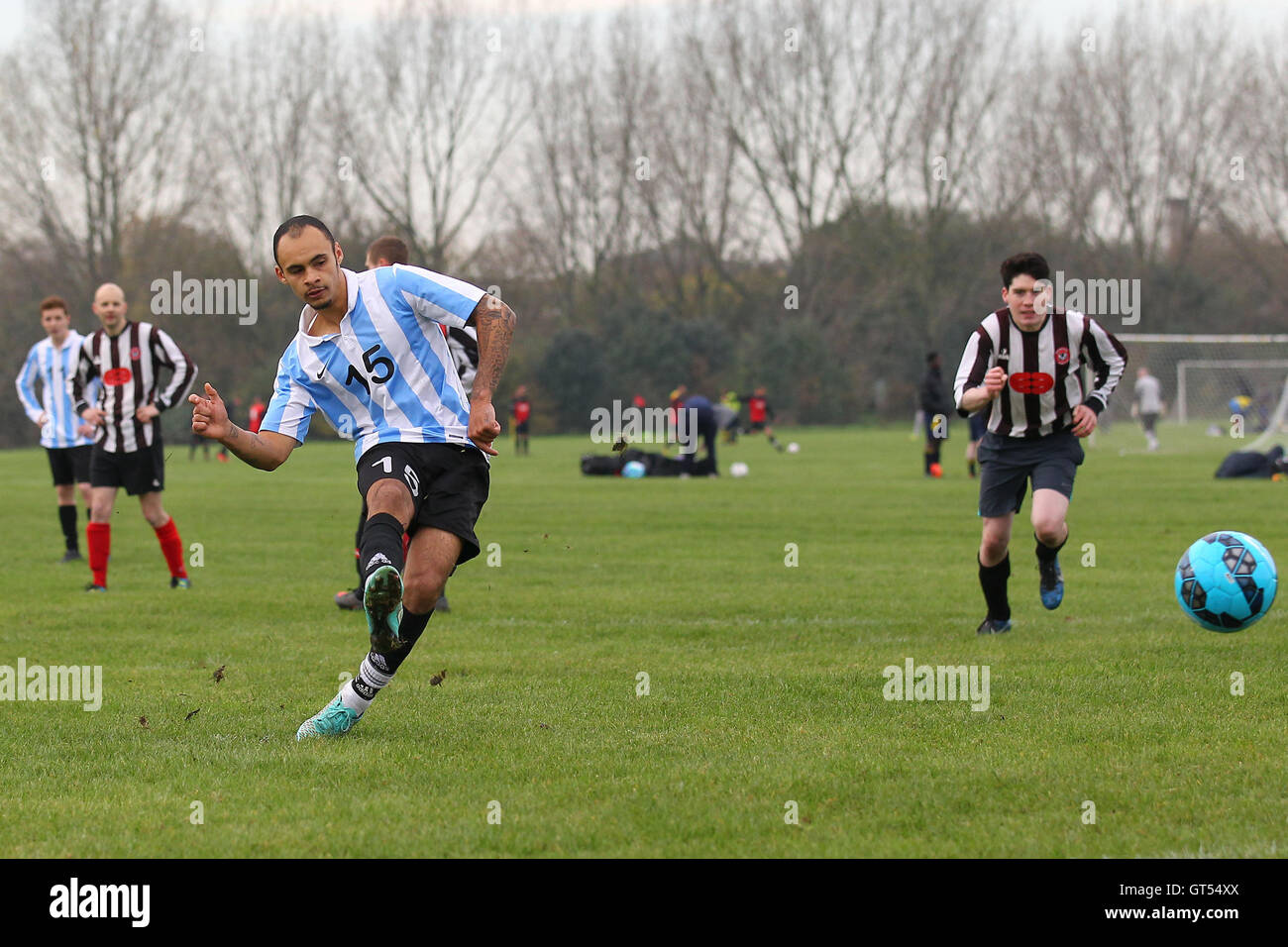 FC Grove score their first goal from the penalty spot - Bow Badgers ...