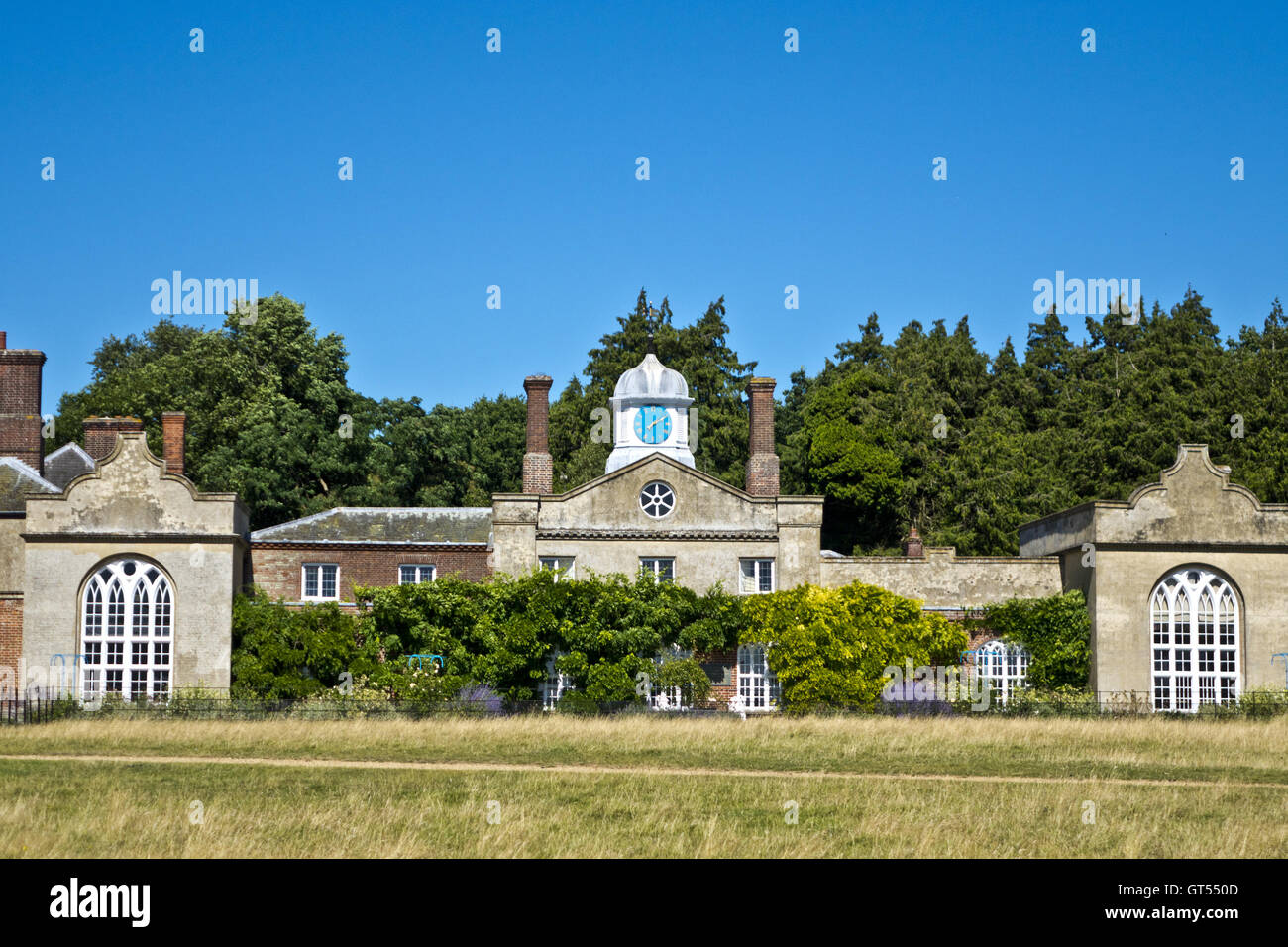 Stable block hi-res stock photography and images - Alamy