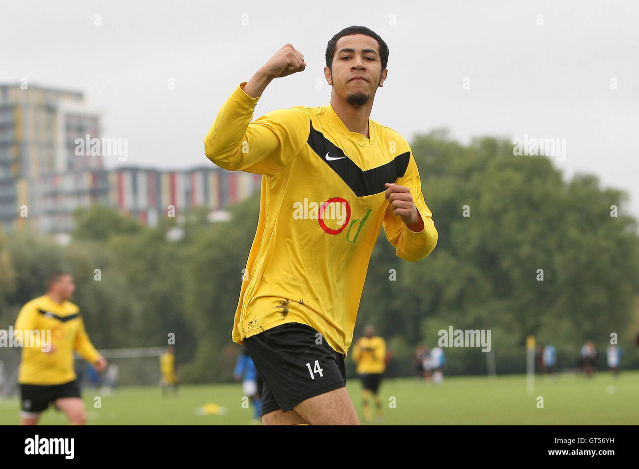 Scarborough football club hi-res stock photography and images - Alamy