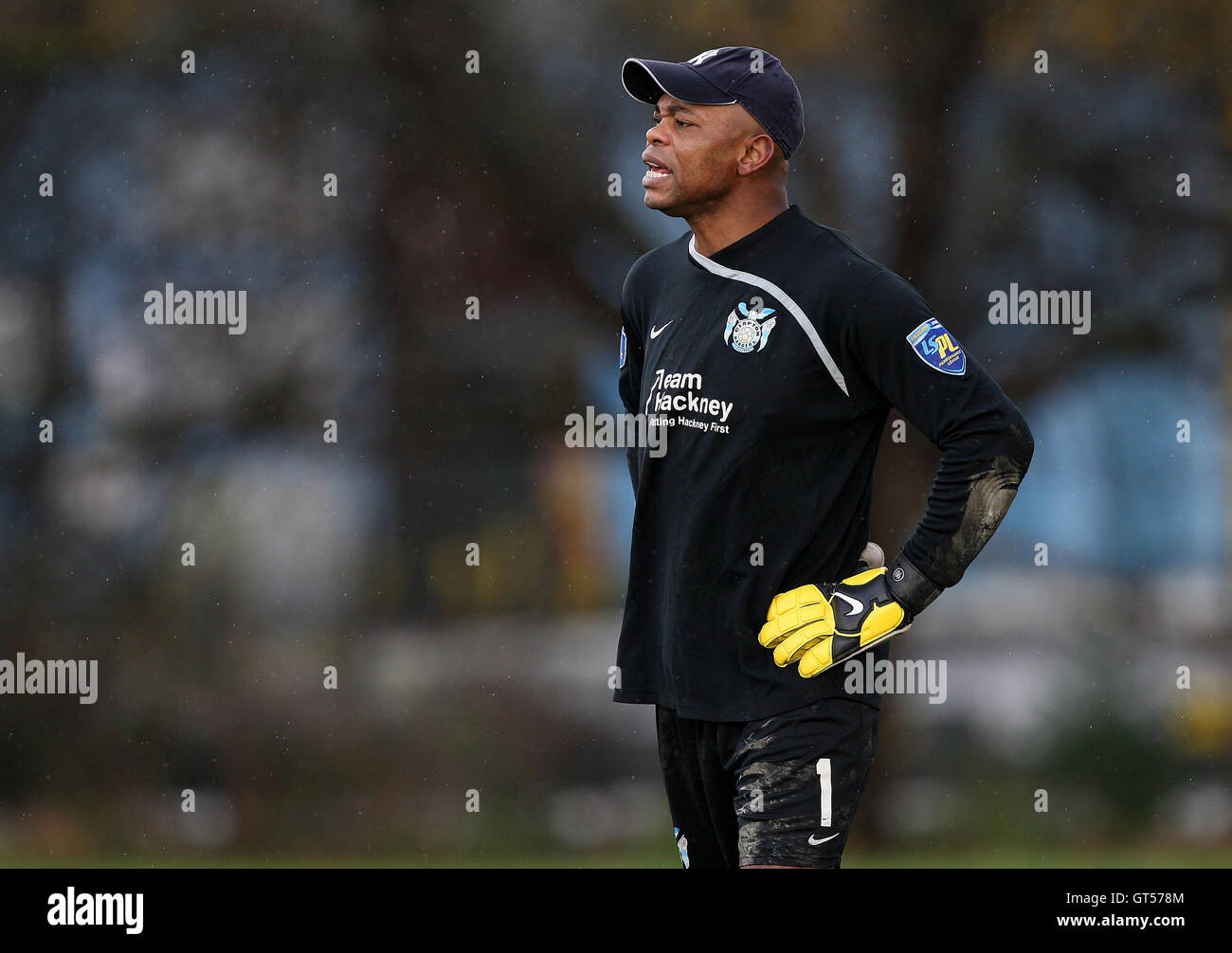 Clapton Rangers (light blue/white) vs Midfield - Hackney & Leyton ...