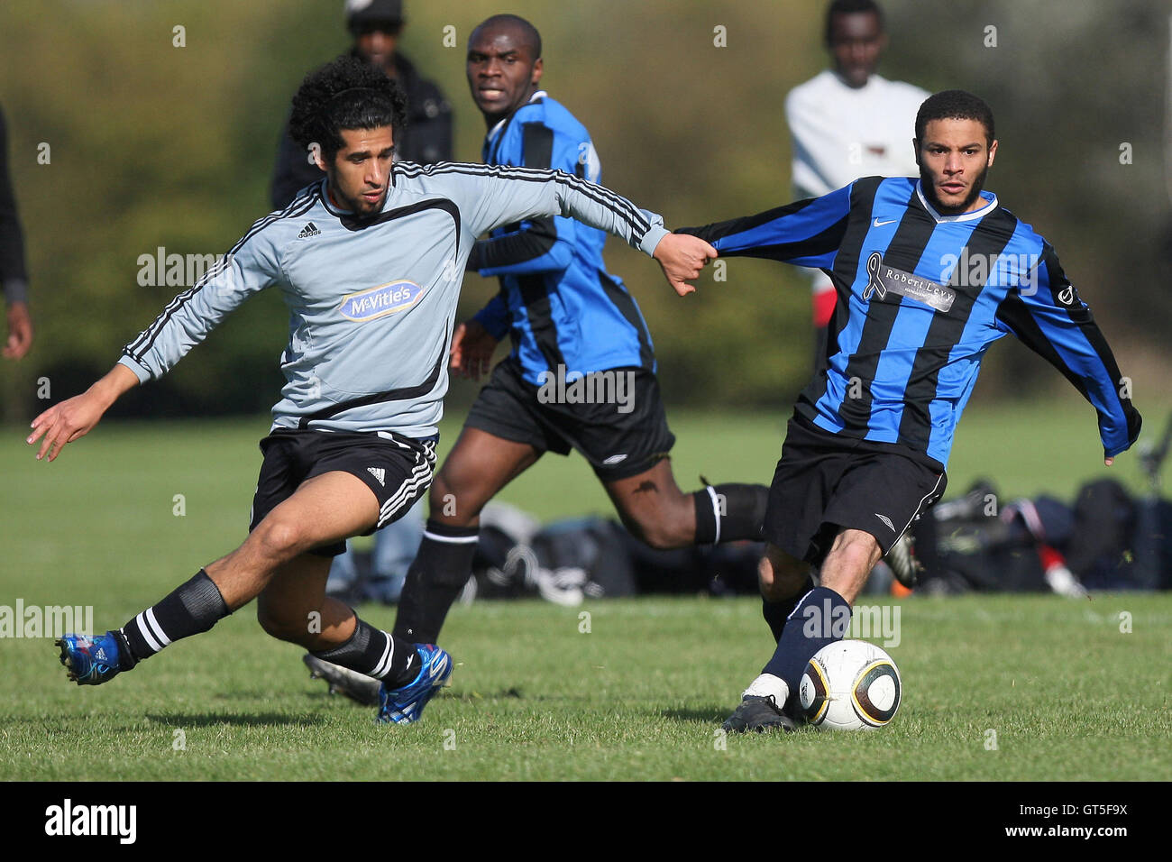 Hackney Borough (blue/black) vs Shoreditch Fire Penguins - Hackney ...