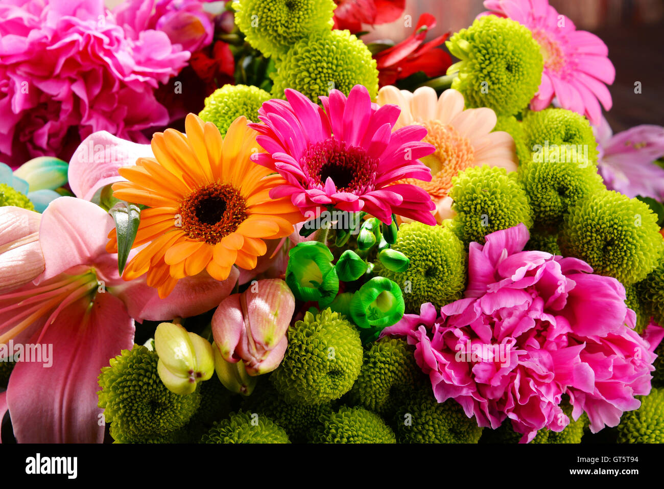 Composition with bouquet of flowers Stock Photo - Alamy