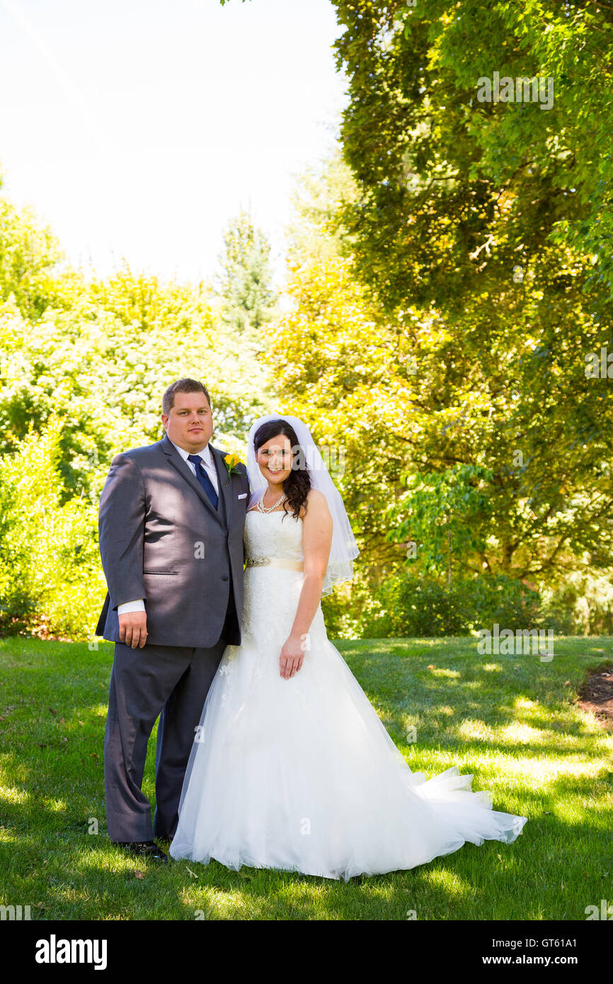 Bride and Groom Wedding Day Stock Photo - Alamy