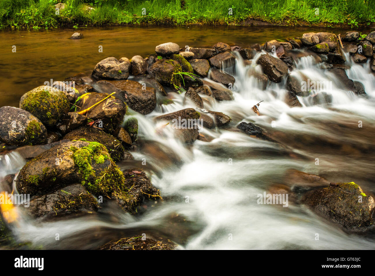 White dam hi-res stock photography and images - Alamy