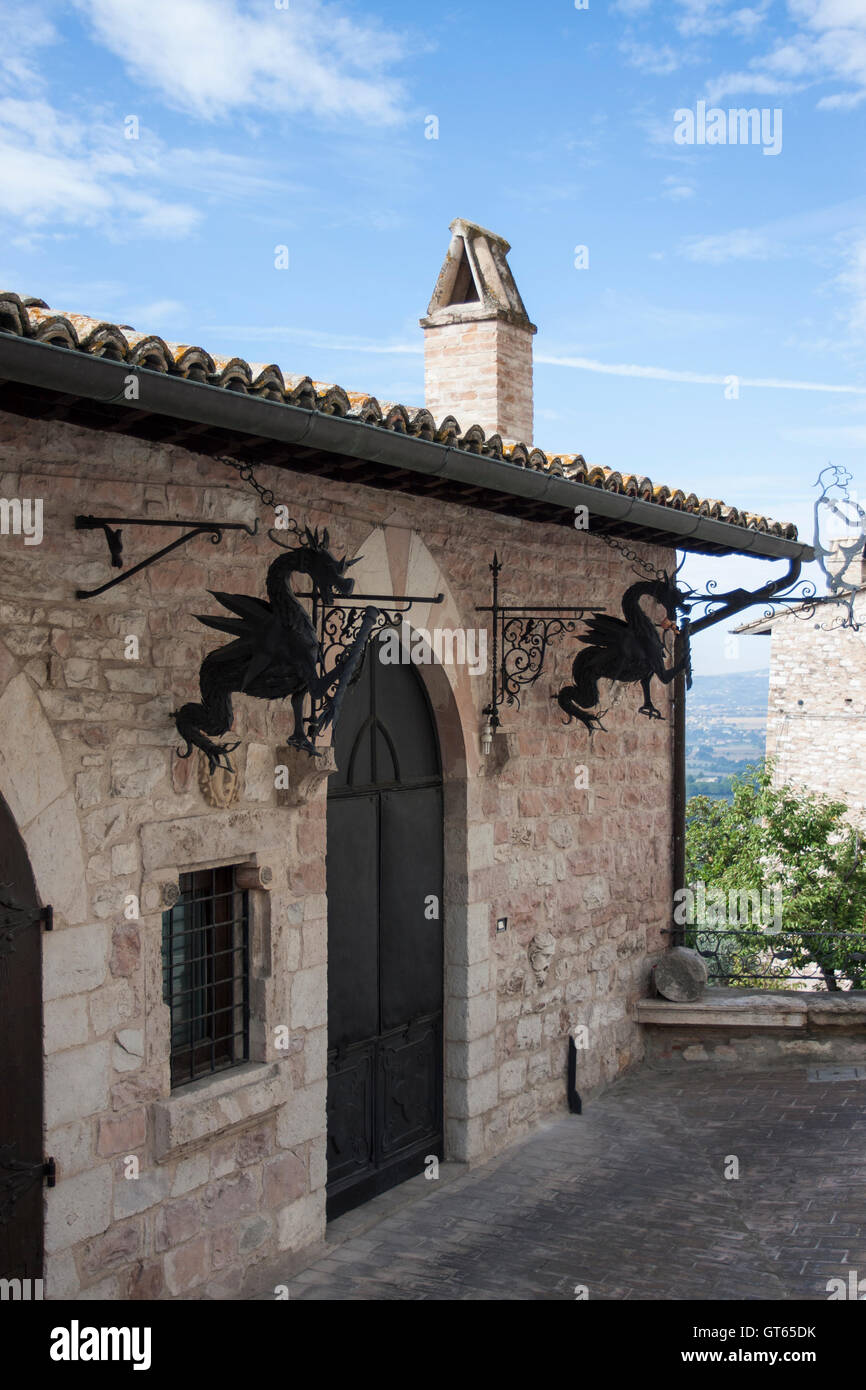 Assisi Umbria Italy. Old house in the town of Assisi with decorative ...