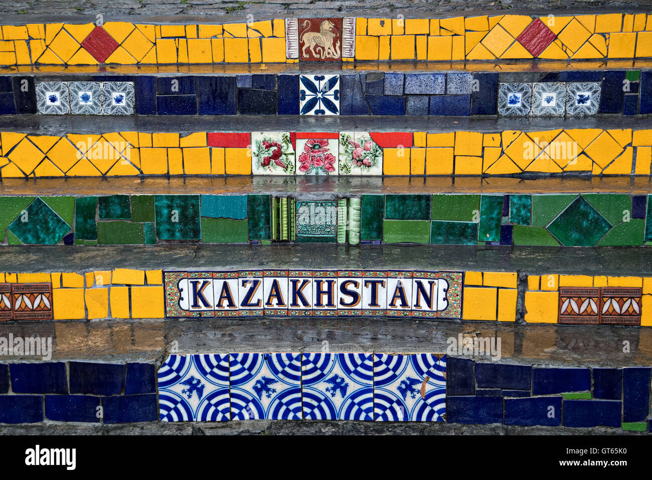 Mosaic tile artwork rio brazil hi-res stock photography and images - Alamy