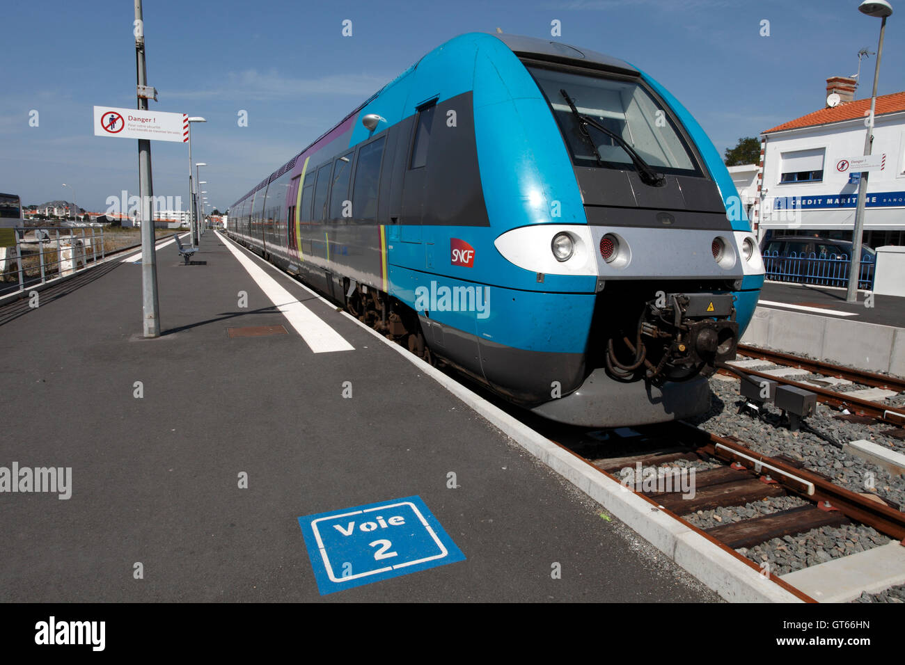 SNCF French internal train Stock Photo - Alamy