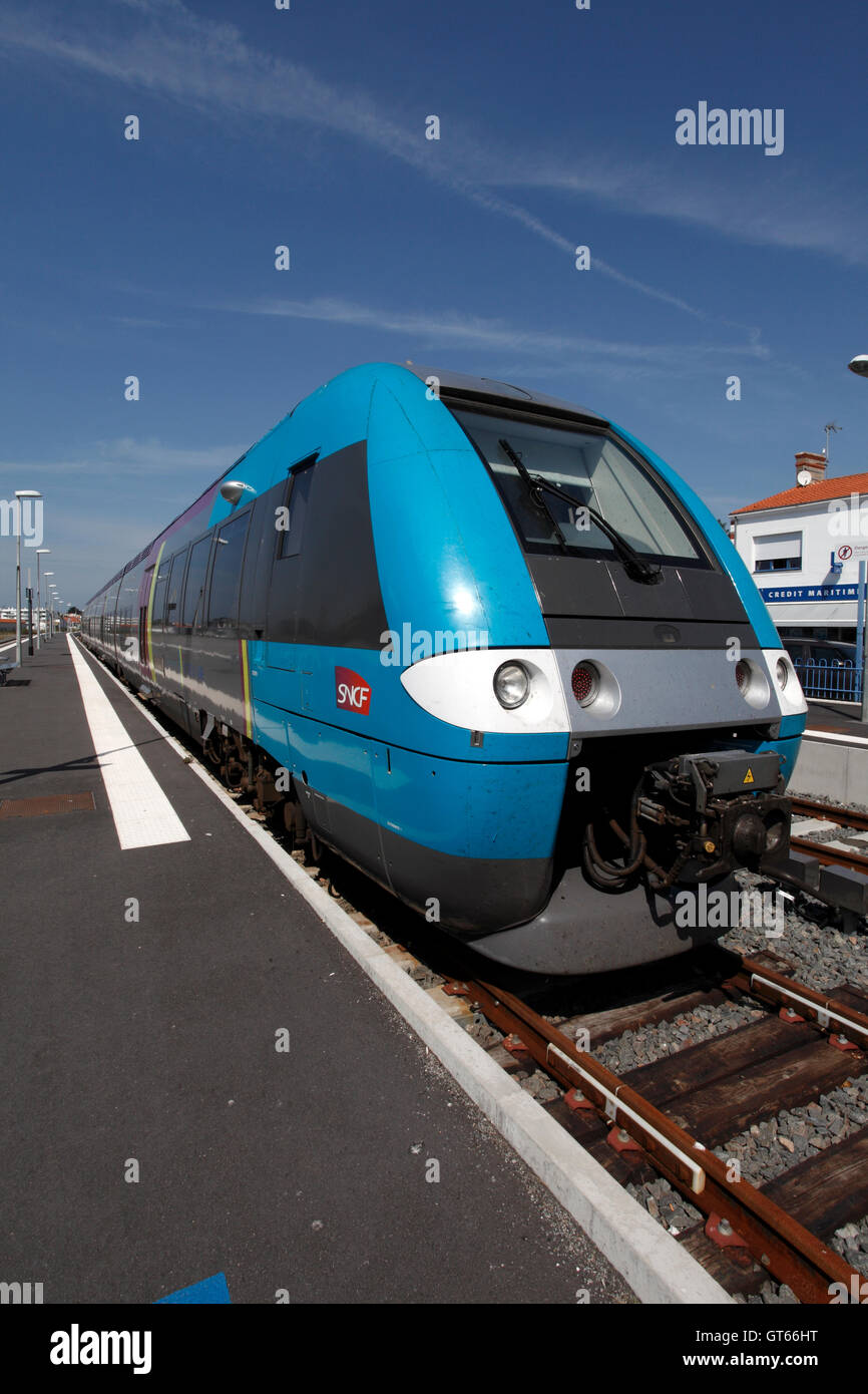 Train internal hi-res stock photography and images - Alamy