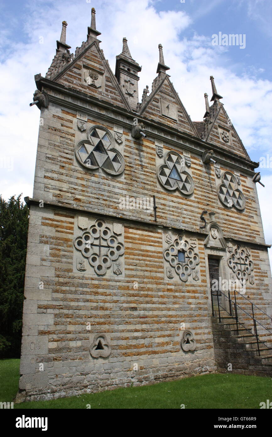 Rushton Triangular Tower, Rushton, Northamptonshire, England Stock ...