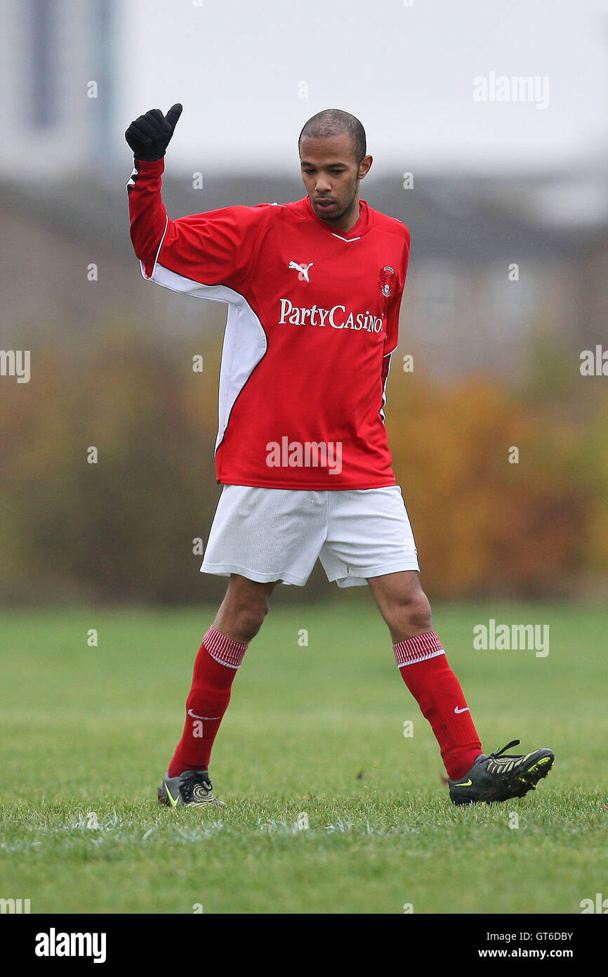 Hackney Os celebrate their second goal - Hackney Os (red) vs Birkbeck ...