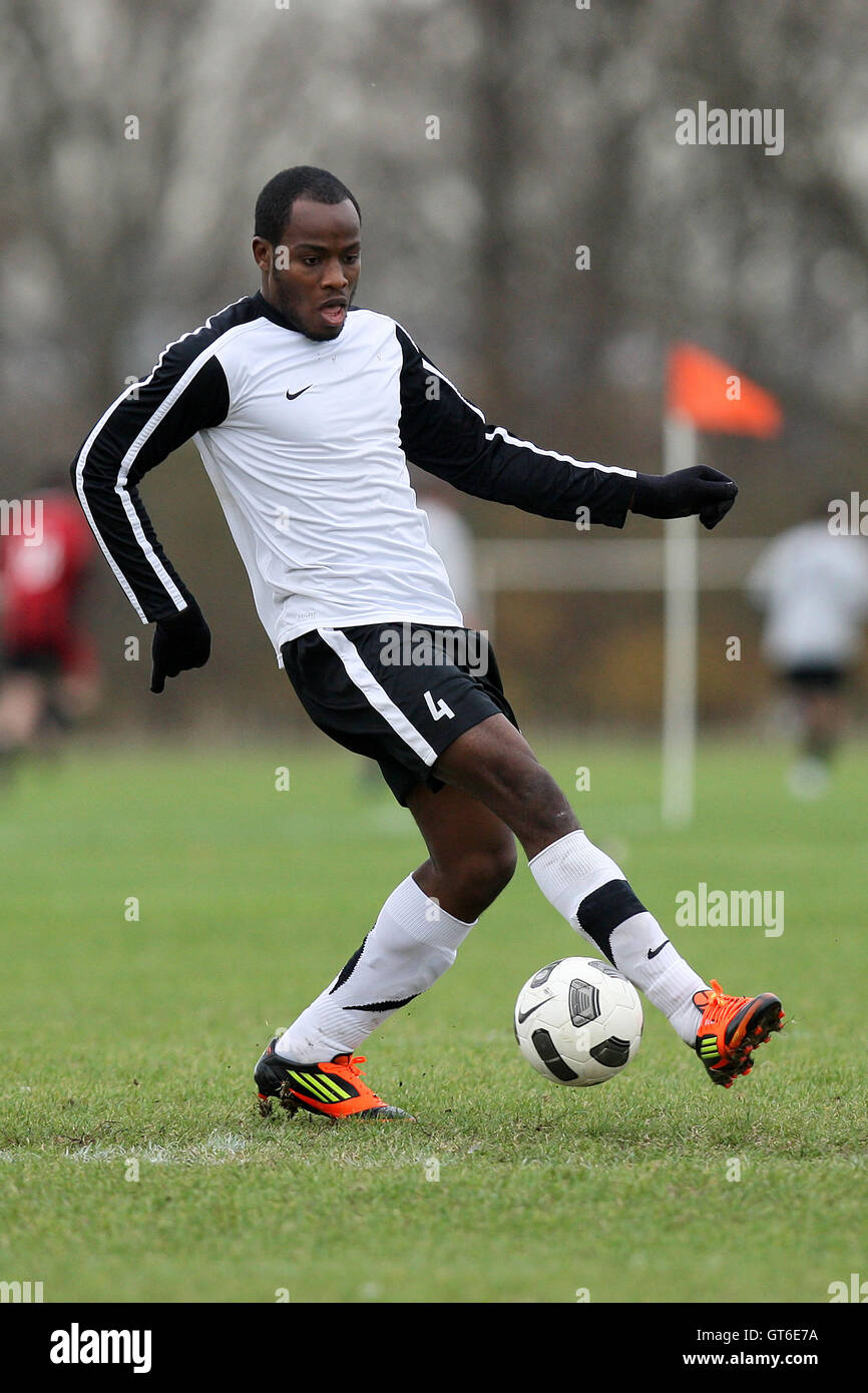 Highfield (white/black) vs Midfield (Hackney) - Hackney & Leyton Sunday ...