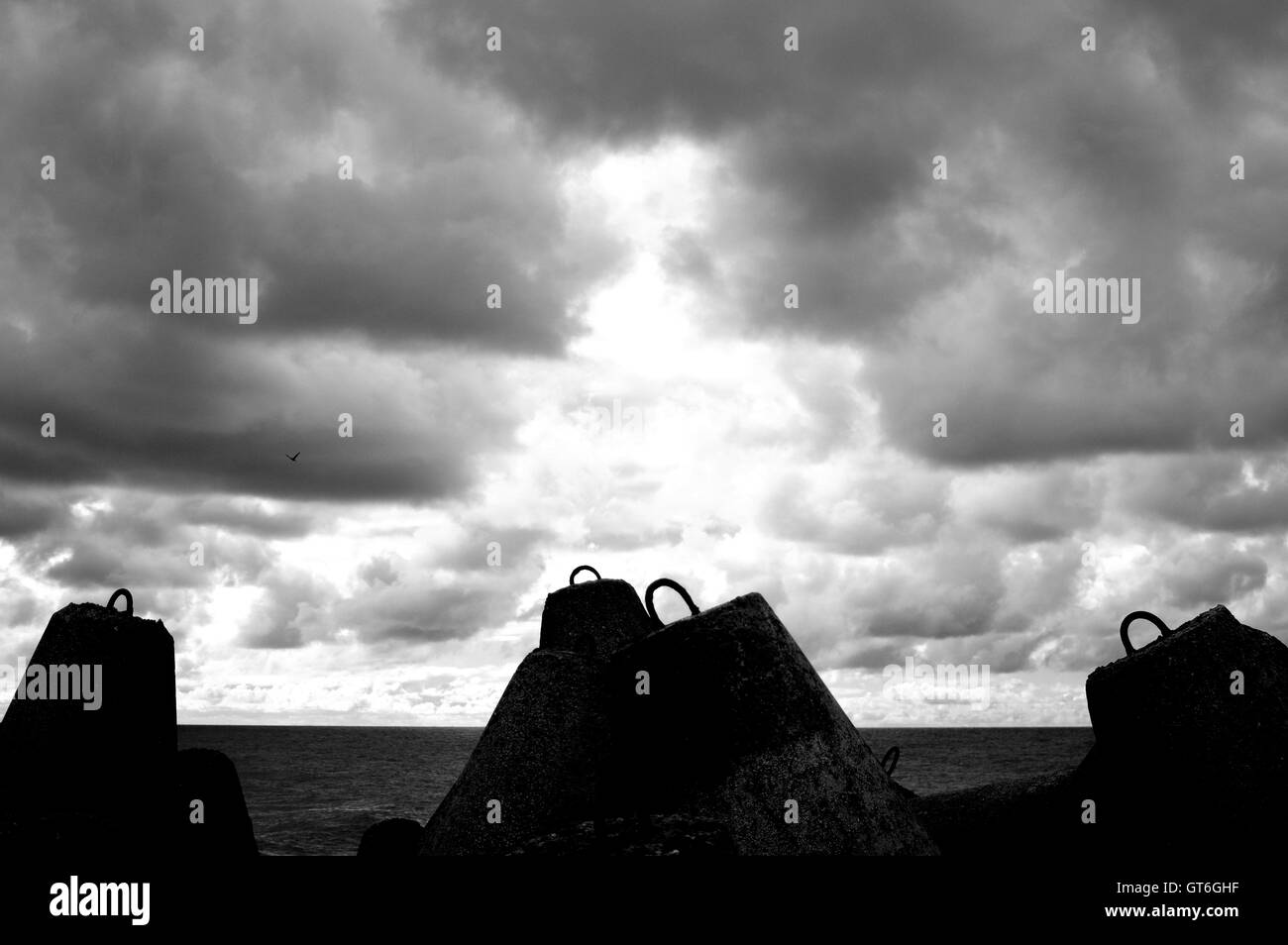 Mole, Jetty, Breakwater, Bulwark, Pier, Quay, Dam, Silhouettes Stock ...