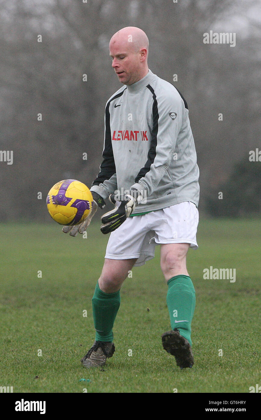 Lockers Green Vs Regents Park Rovers Red Hackney And Leyton League Football At South Marsh