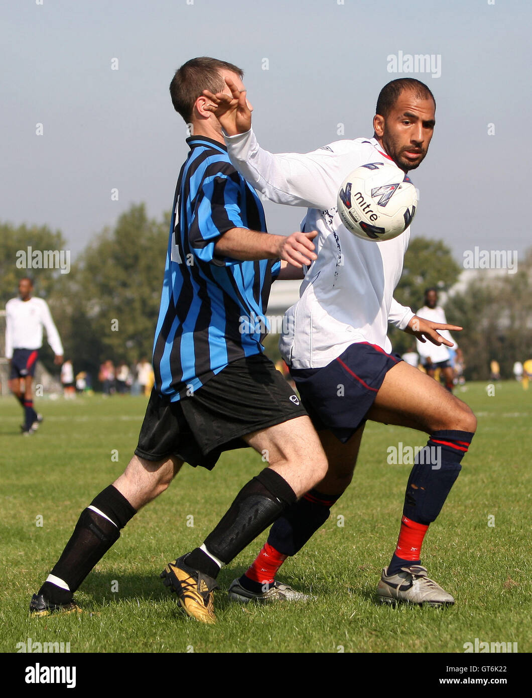 Mile End vs Army & Navy - Hackney & Leyton League at East Marsh - 28/09 ...