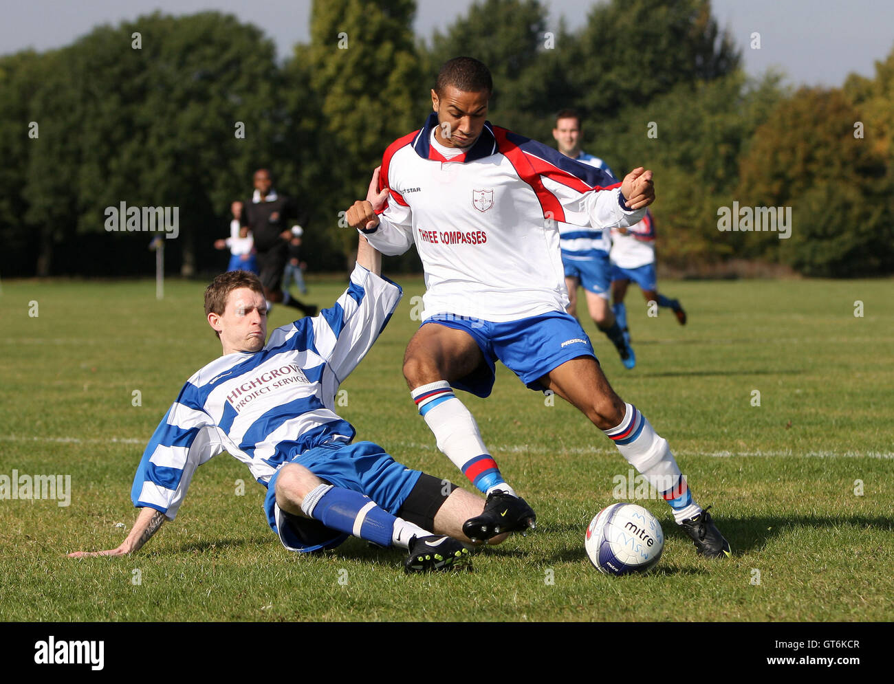 MSW (blue/white hoops) vs Three Compasses - Hackney & Leyton League at ...