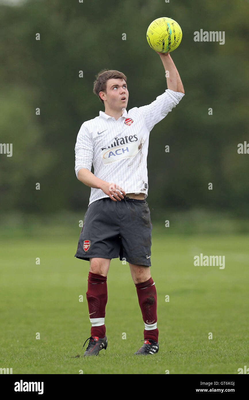 Mustard (white) vs Black Meteors - Hackney & Leyton Sunday League ...