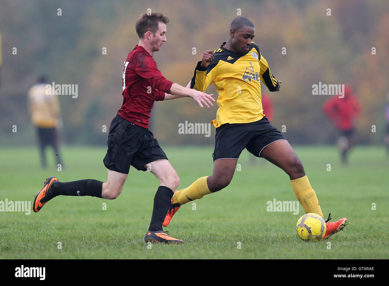 Regents Park Rovers Redblack Vs Borough United Hackney And Leyton Sunday League Football At