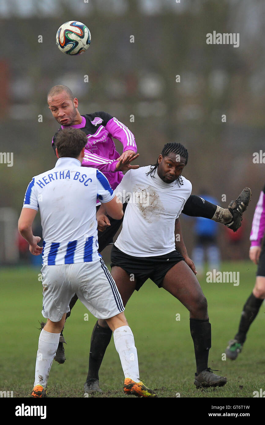 RL United (purple) vs FC Haggerston - Hackney & Leyton Sunday League ...