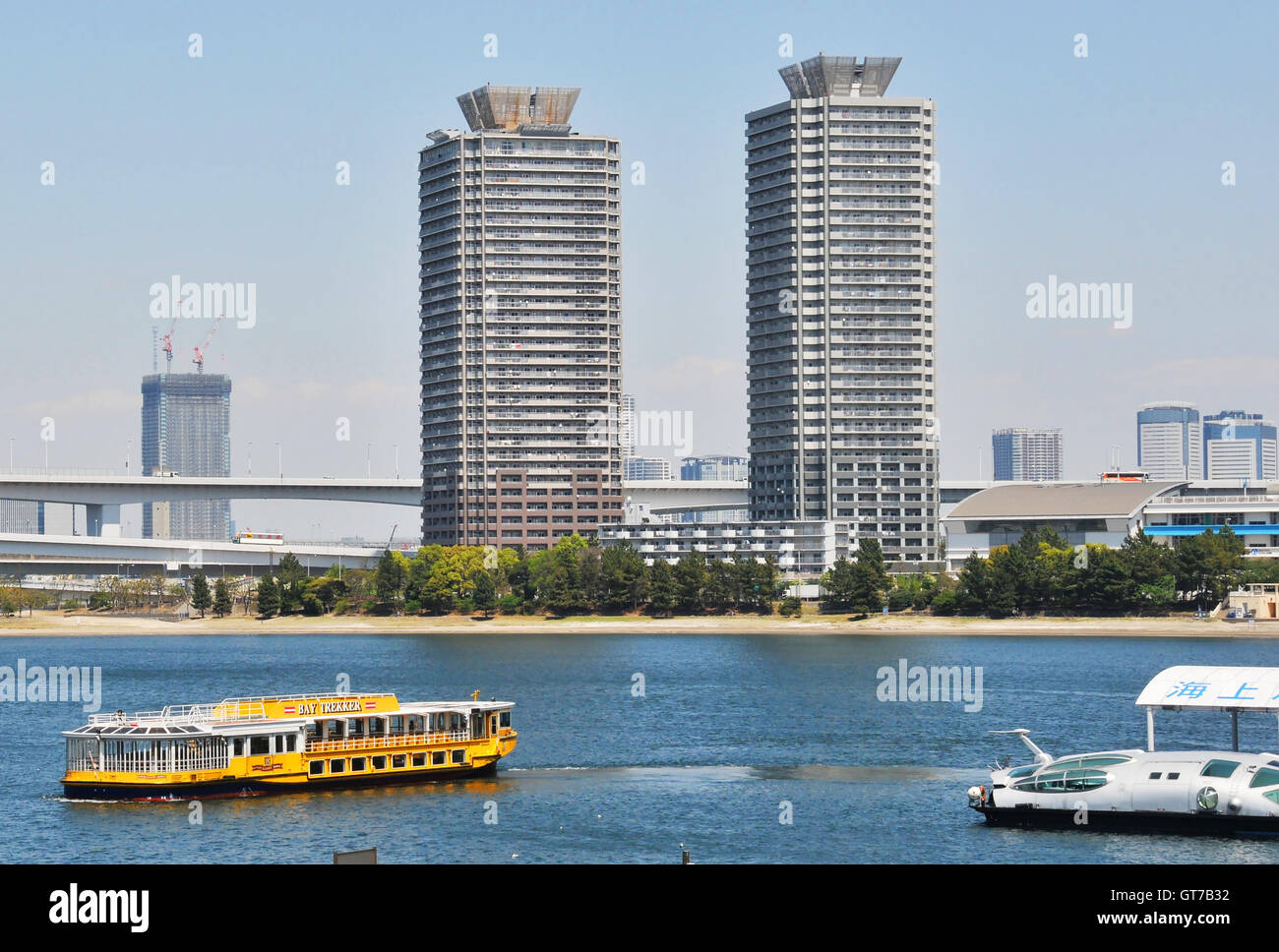 Odaiba beach hi-res stock photography and images - Alamy