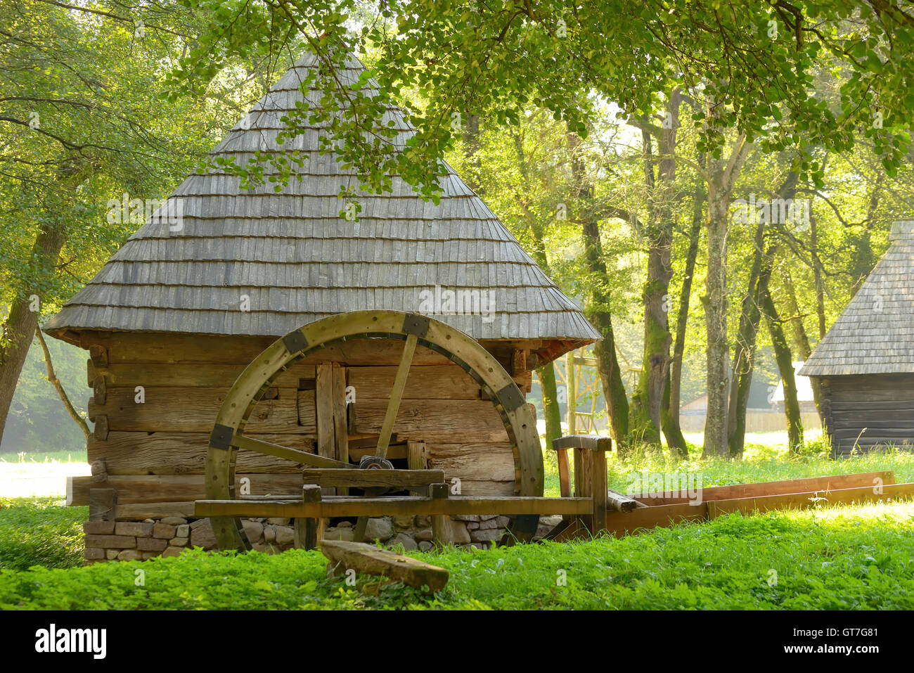 Water wheel mill house retro hi-res stock photography and images - Alamy