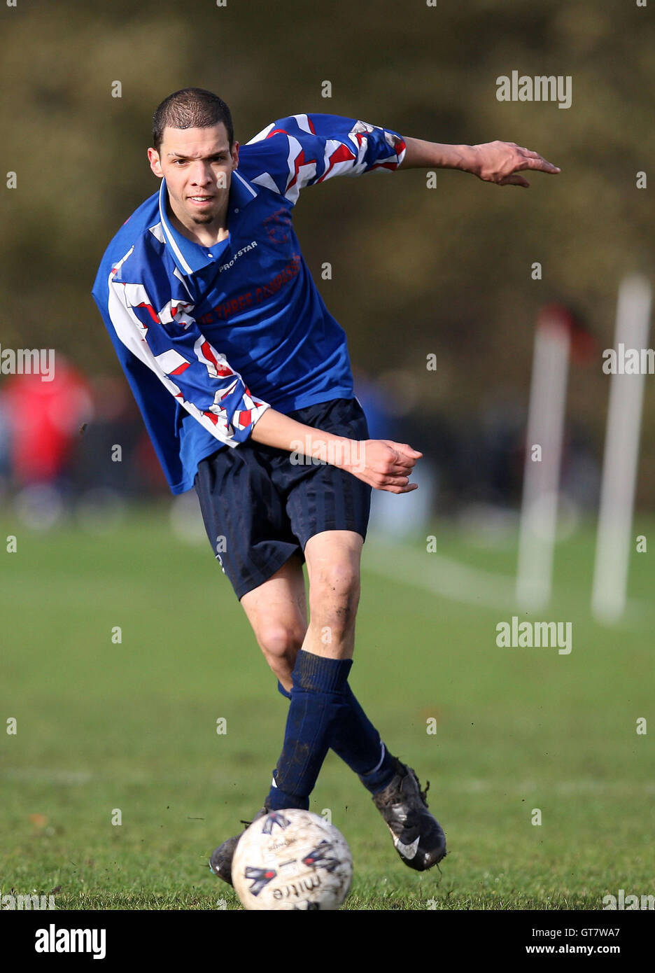 Three Compasses (blue) vs Athletico Angels - Hackney & Leyton League at ...