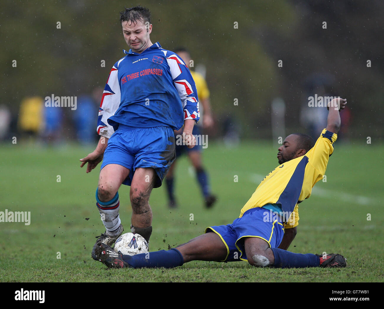 Three Compasses (blue) vs Athletico Angels - Hackney & Leyton League at ...