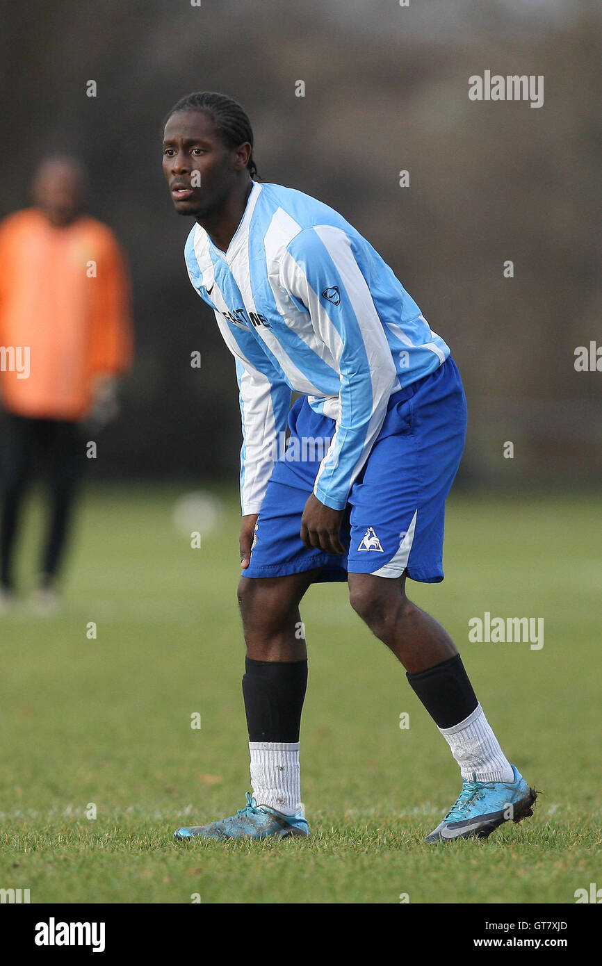 Vio Romania (yellow/black) vs Woodgrange Rovers (light blue/white ...