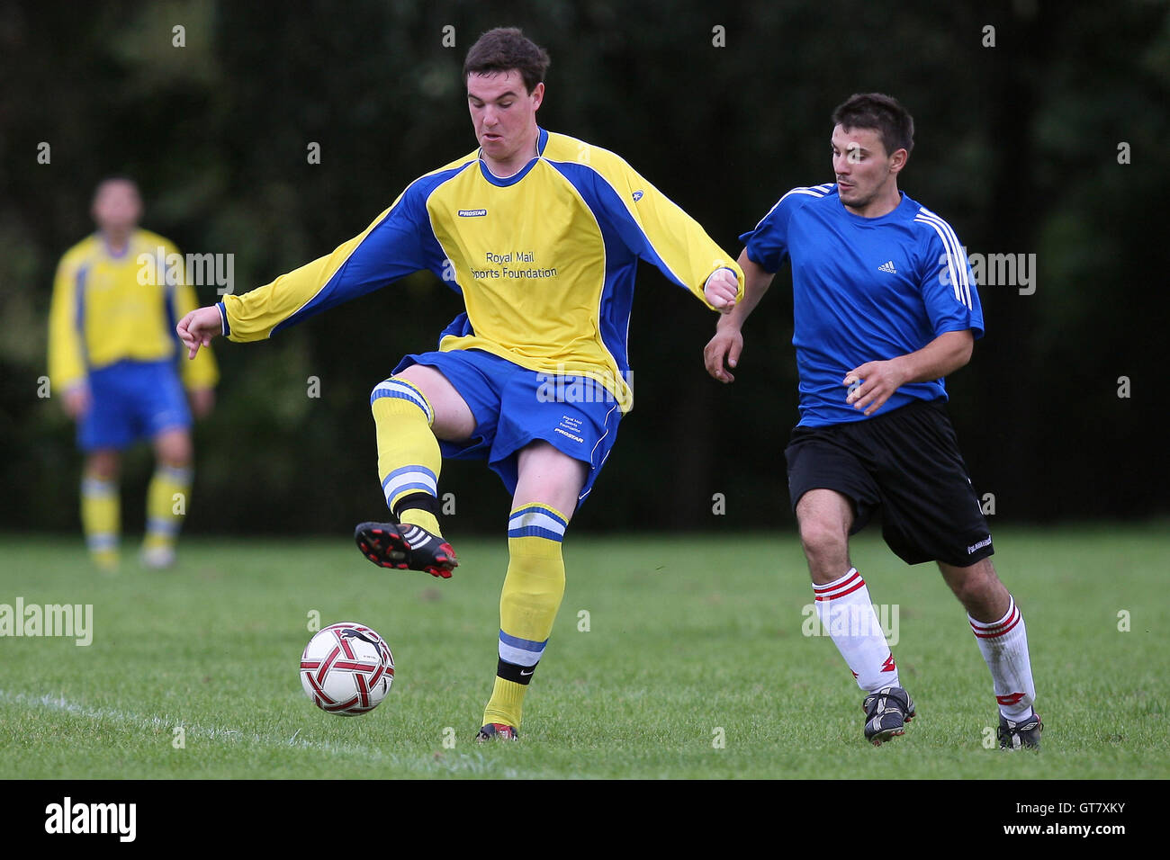 Vio Romania (blue) vs DC10 - Hackney & Leyton Sunday League Football at ...