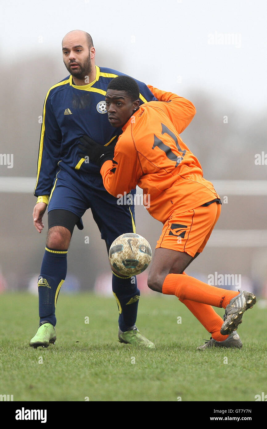 Warren Hackney (orange) vs Delta (dark blue) - Hackney & Leyton Sunday ...