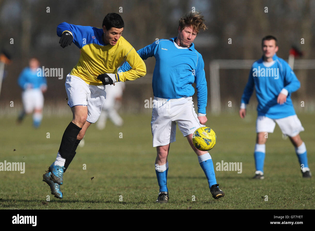 Hackney marshes london football hi-res stock photography and images - Alamy