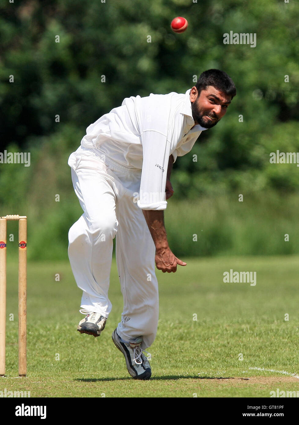 Ayub Asania of Bardoli - Bardoli CC vs Batley CC - Cricket Friendly ...