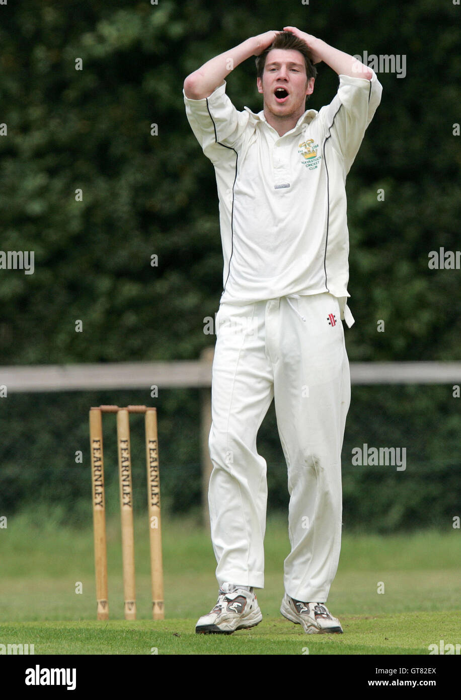 Grahame Bull of Navestock - Havering-atte-Bower CC vs Navestock CC - T ...