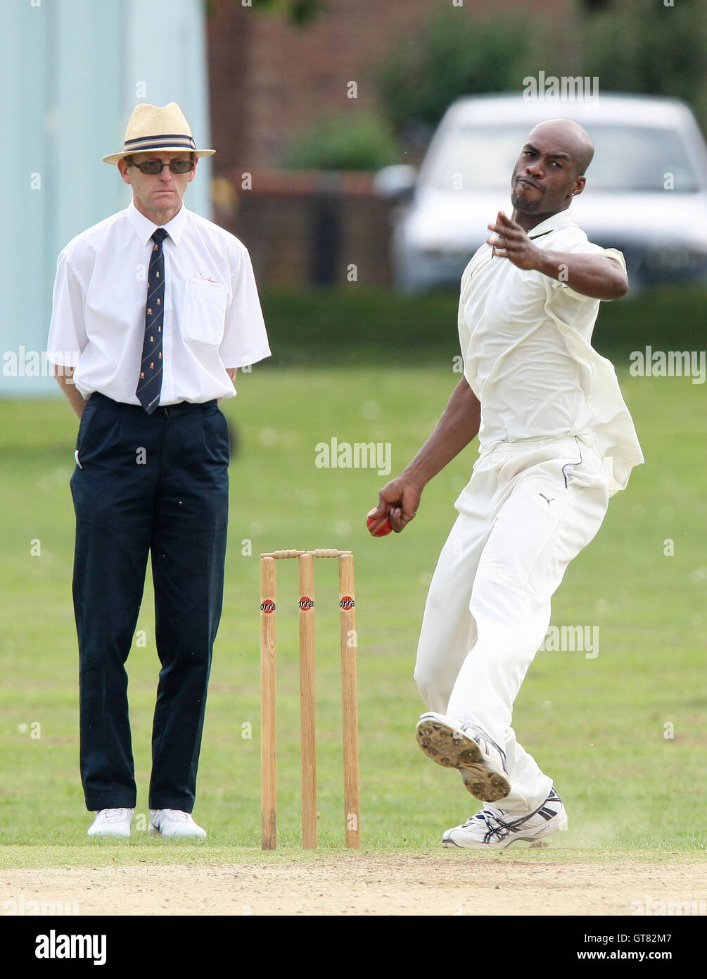 Chris lewis cricketer hi-res stock photography and images - Alamy