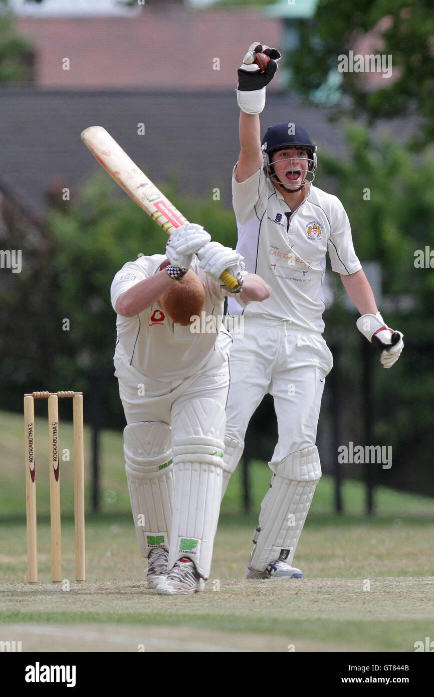 An appeal for the wicket of M Embery - Goodmayes & Blythswood CC ...