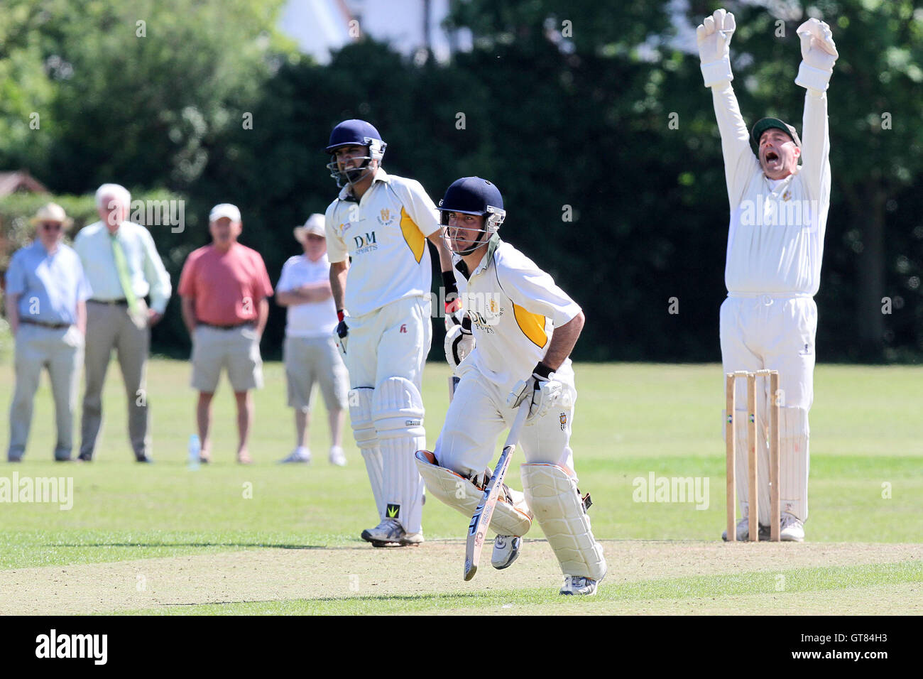 A big but unsuccessful appeal for the wicket of Harold Wood batsman ...