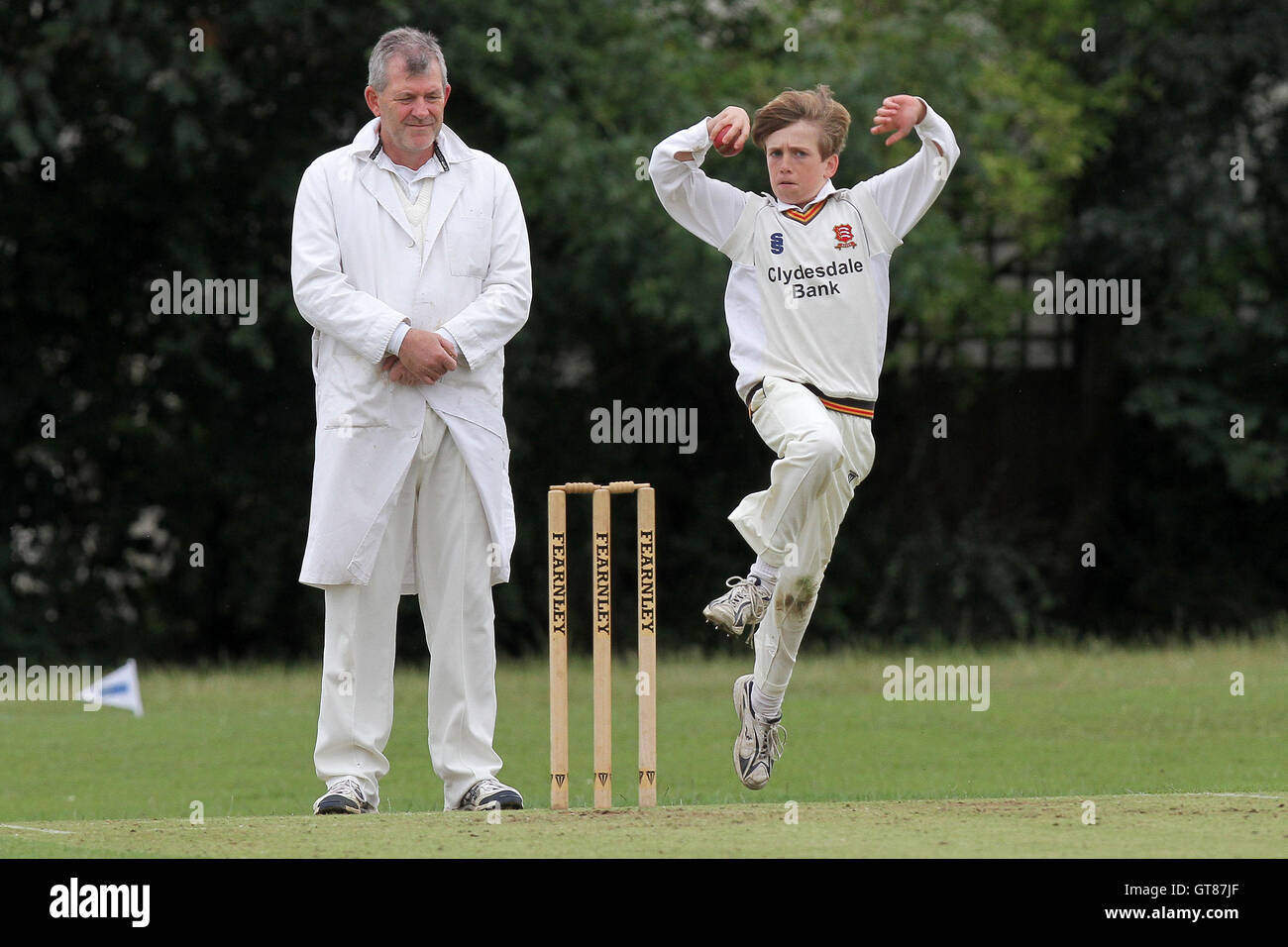 A Thain in bowling action for Havering - Havering-atte-Bower CC 4th XI ...