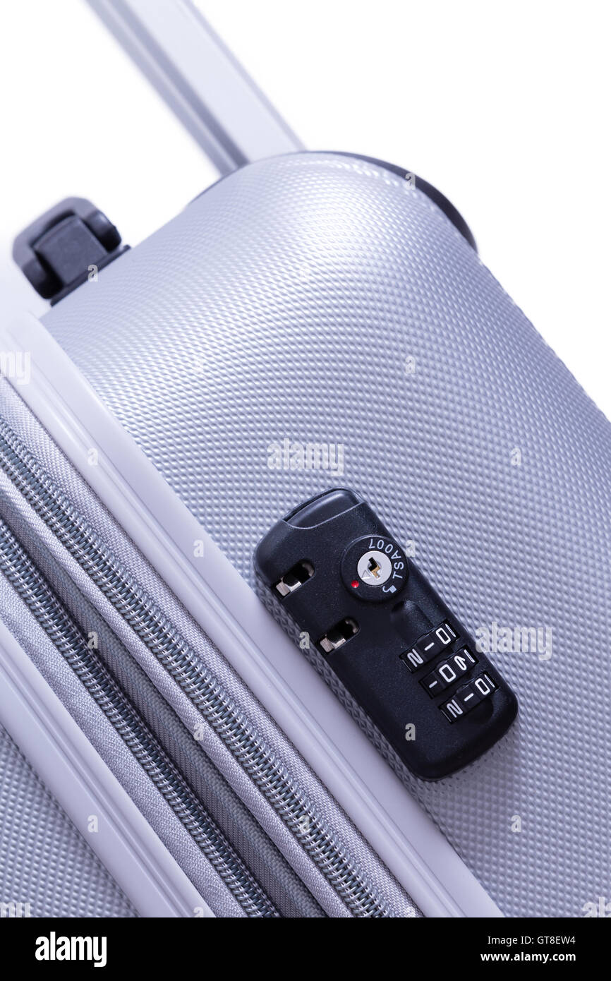 TSA security lock with a dual key-combination lock mechanism allowing ...