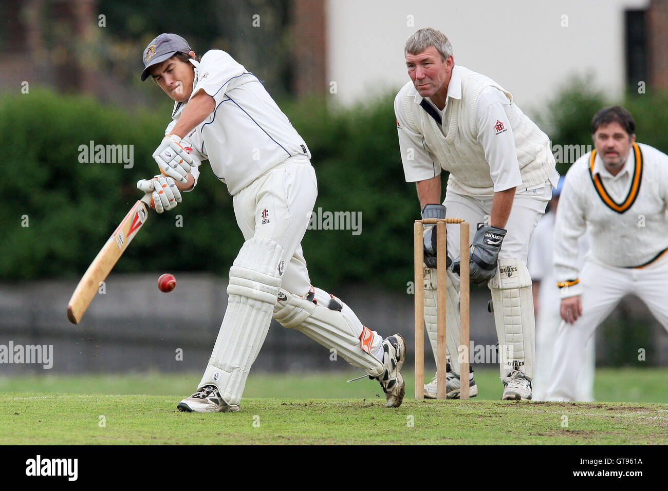 Danny Clements in batting action for Hornchurch Athletic - Hornchurch ...