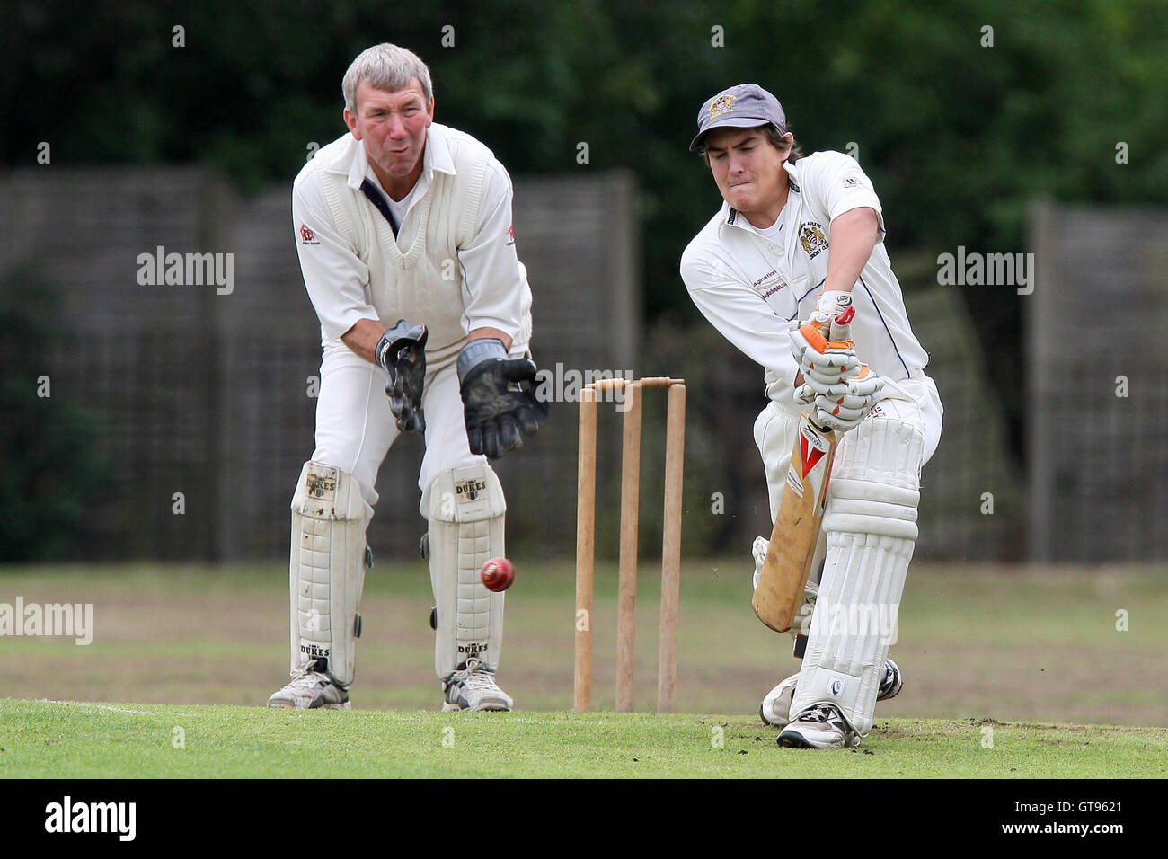 Danny Clements in batting action for Hornchurch Athletic - Hornchurch ...