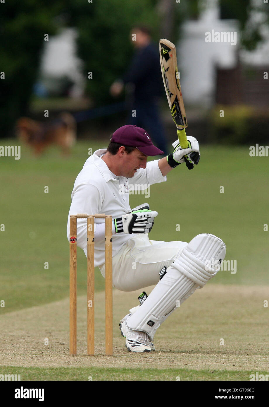 Glenn Jackson in batting action for Woodford Wells - Hornchurch CC vs ...