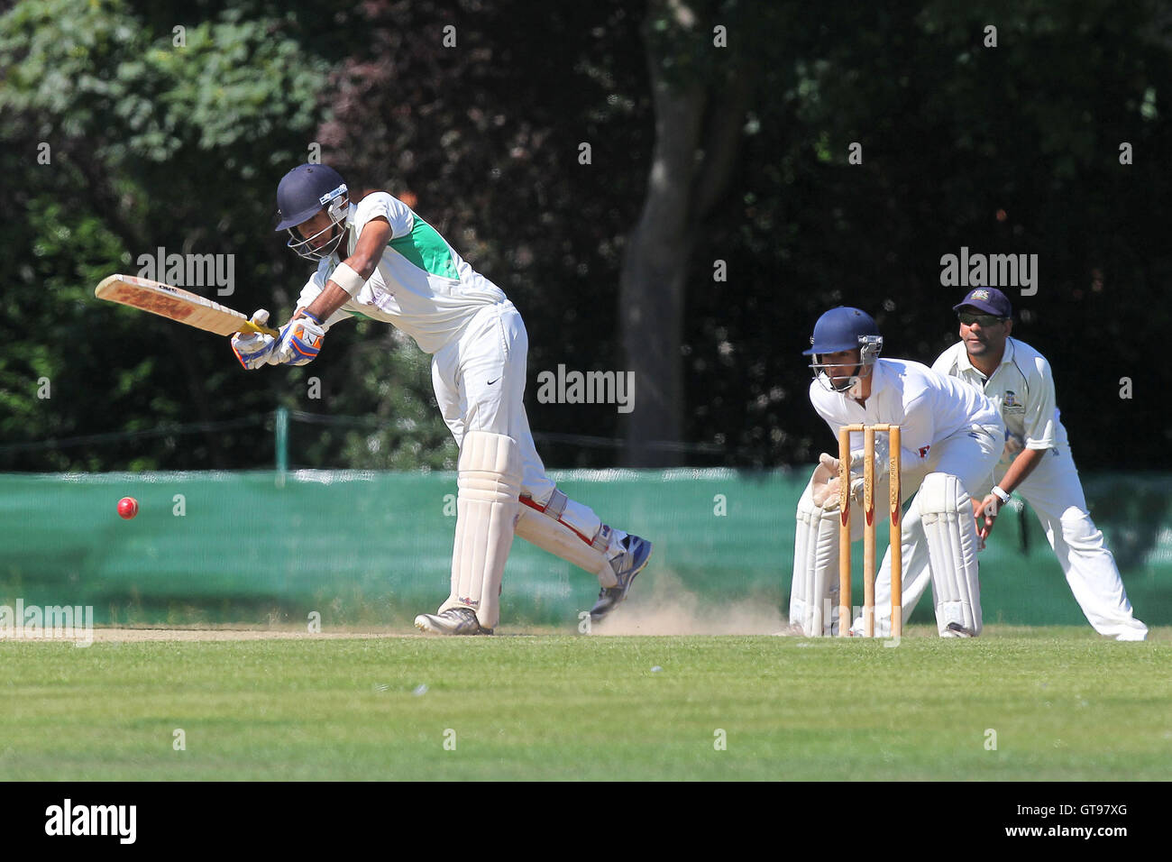 Nigel Jacobs in batting action for Ilford - Ilford CC vs Wanstead CC ...