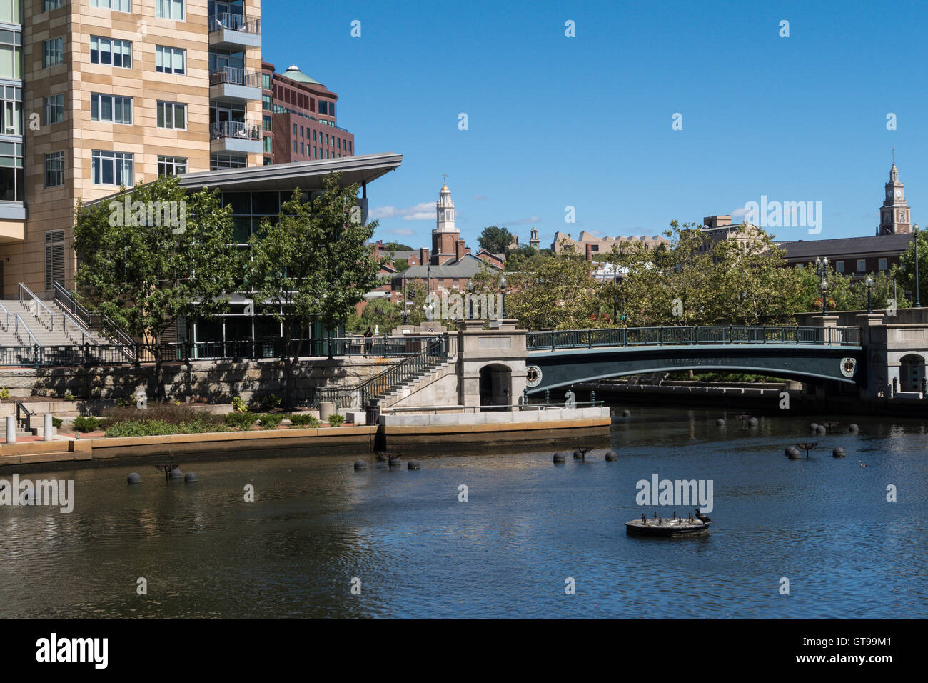 Riverwalk island hi-res stock photography and images - Alamy