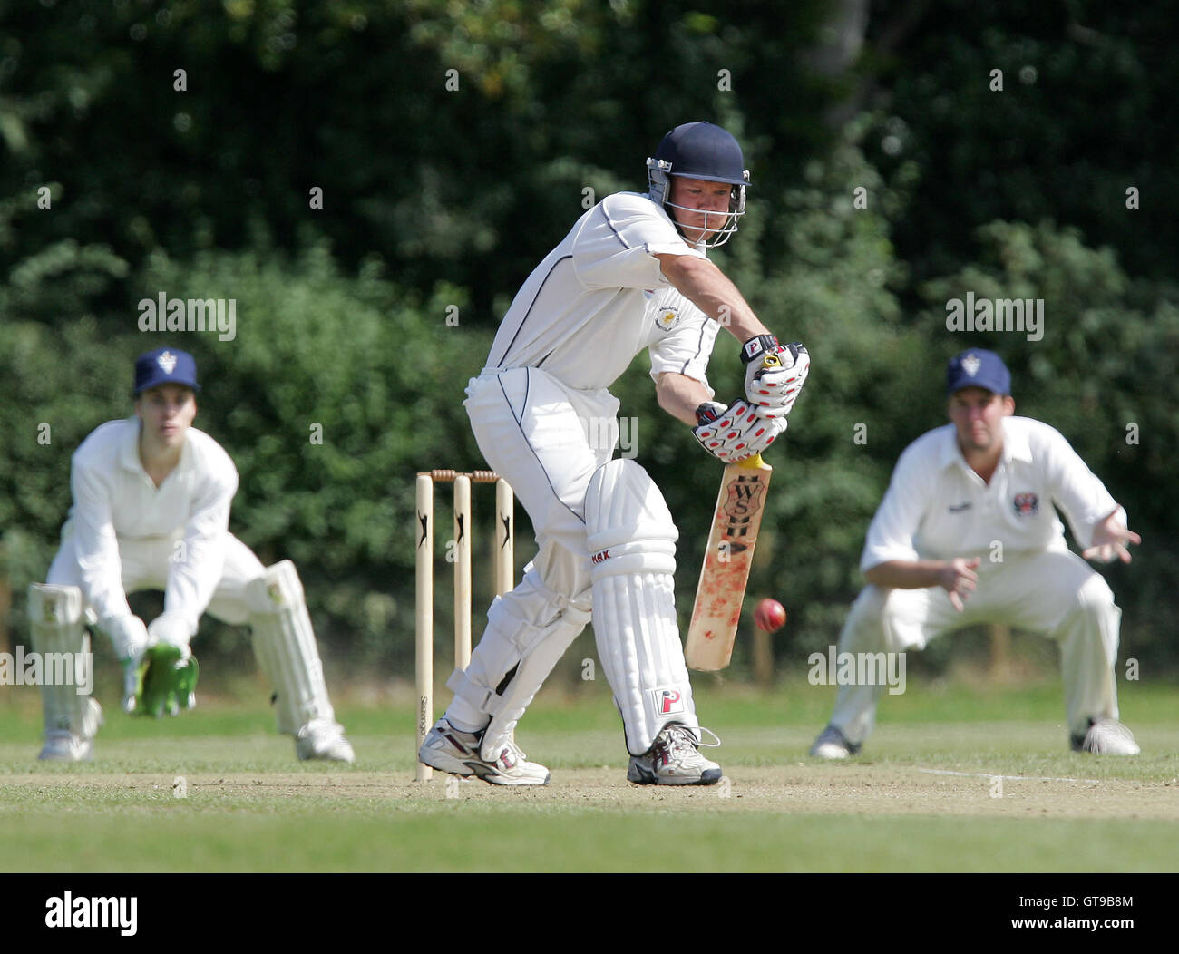 Chingford cricket club hi-res stock photography and images - Alamy