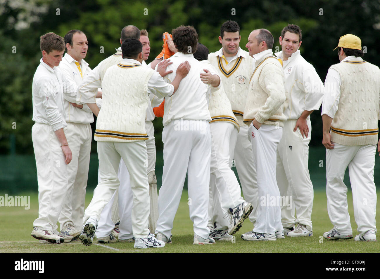 Ilford CC vs Gidea Park & Romford CC at Valentines Park - Essex Cricket ...