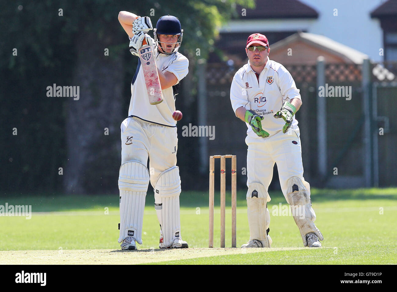 Hadleigh and thundersley cricket club hi-res stock photography and ...